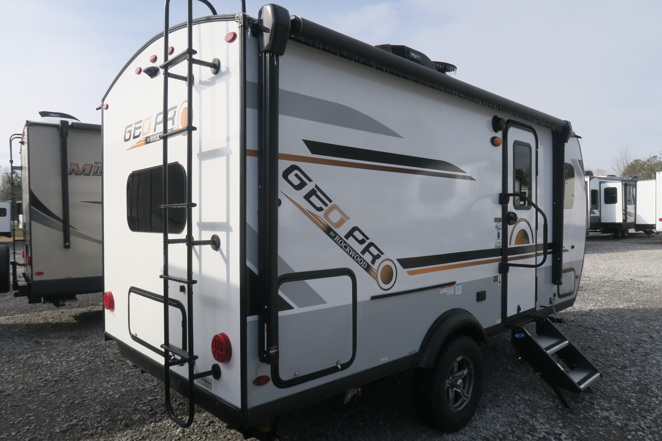 NEW 2021 ROCKWOOD GEO PRO 16BH - Overview | Berryland Campers