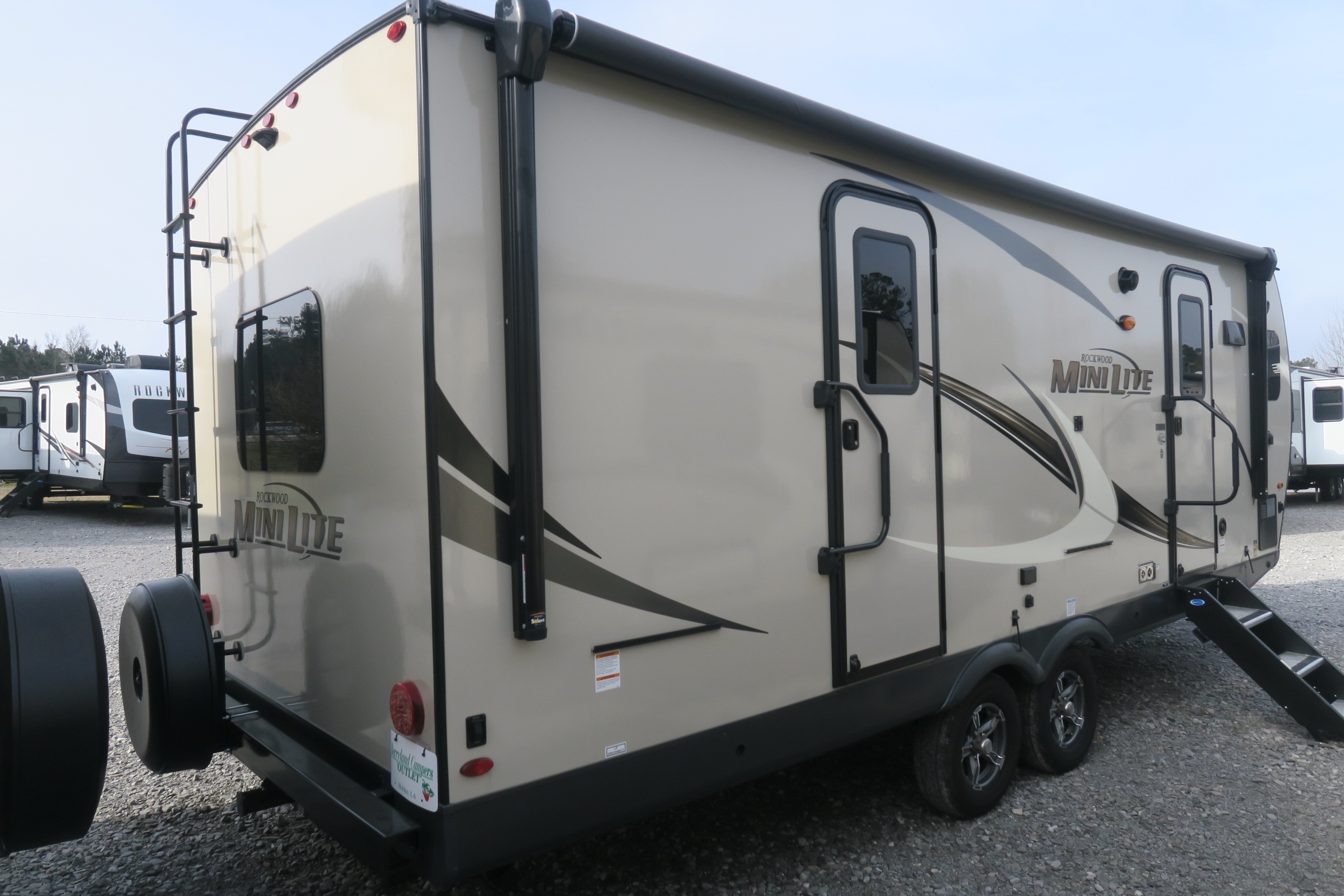 NEW 2021 ROCKWOOD MINI LITE 2516S - Overview | Berryland Campers