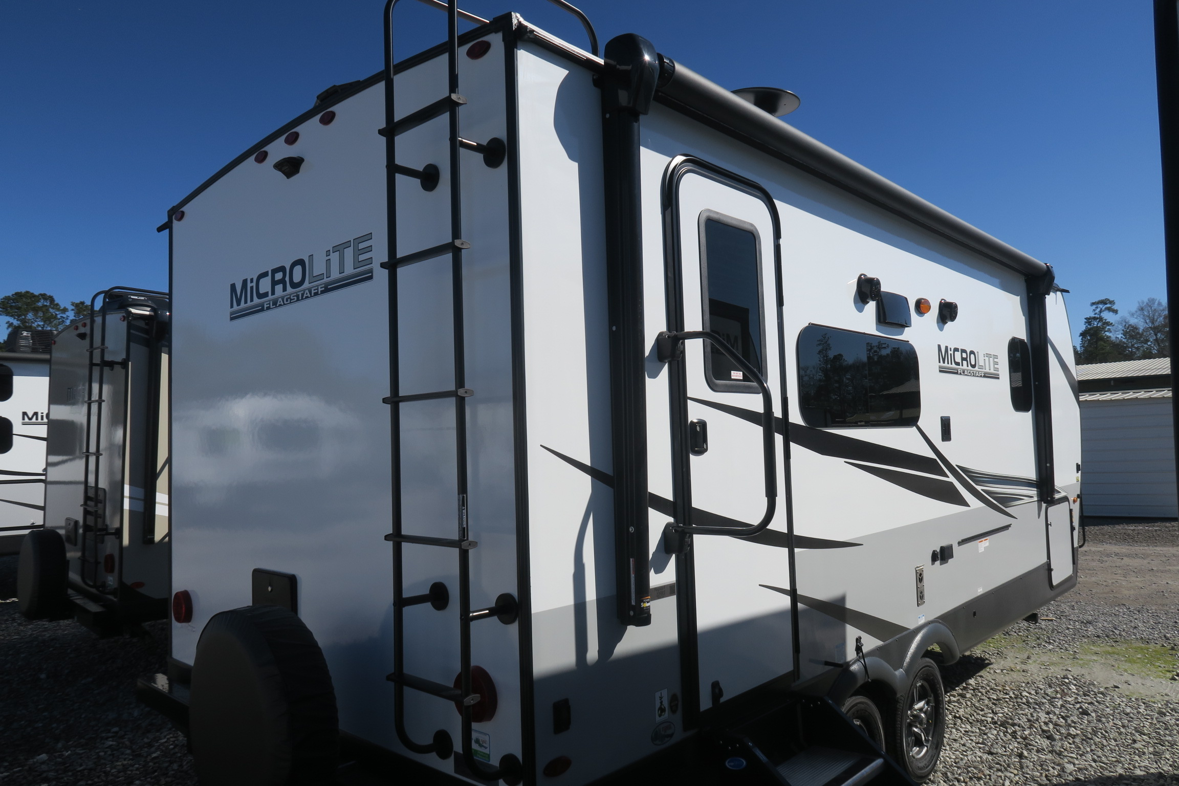 NEW 2021 FLAGSTAFF MICRO LITE 22FBS - Overview | Berryland Campers