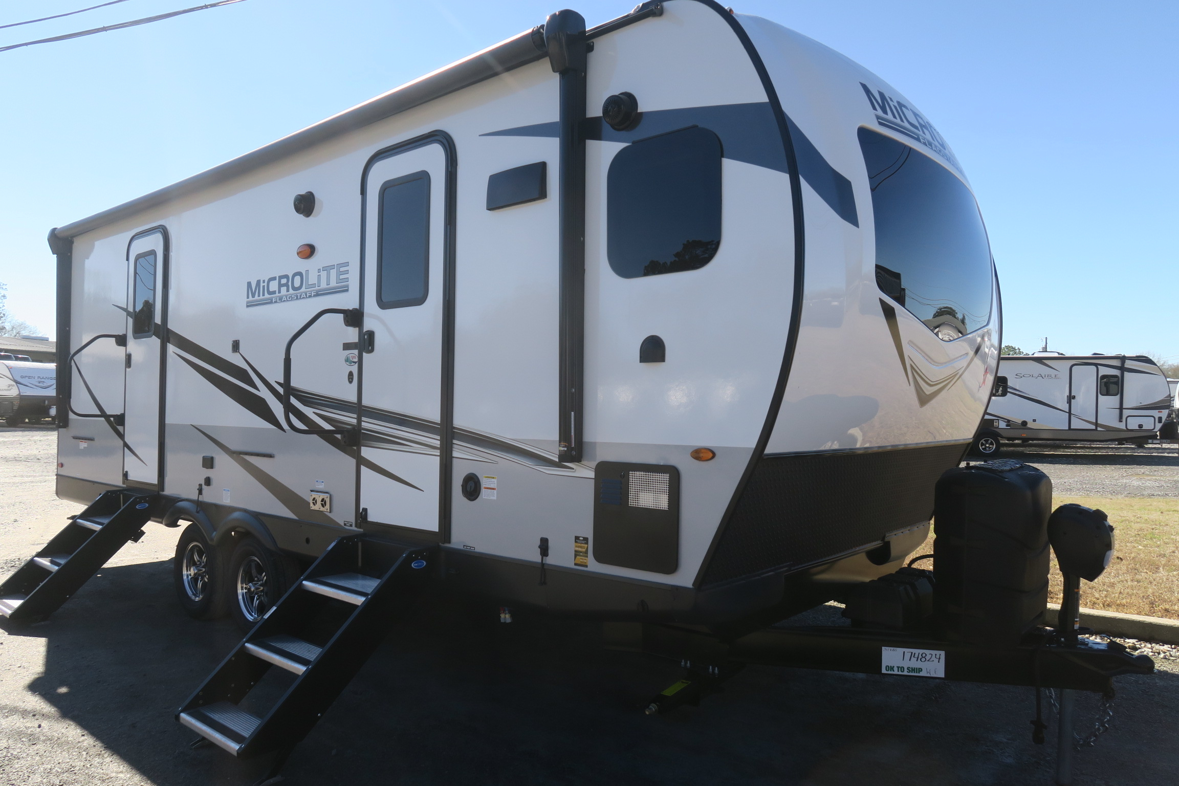 NEW 2021 FLAGSTAFF MICRO LITE 25FKBS - Overview | Berryland Campers