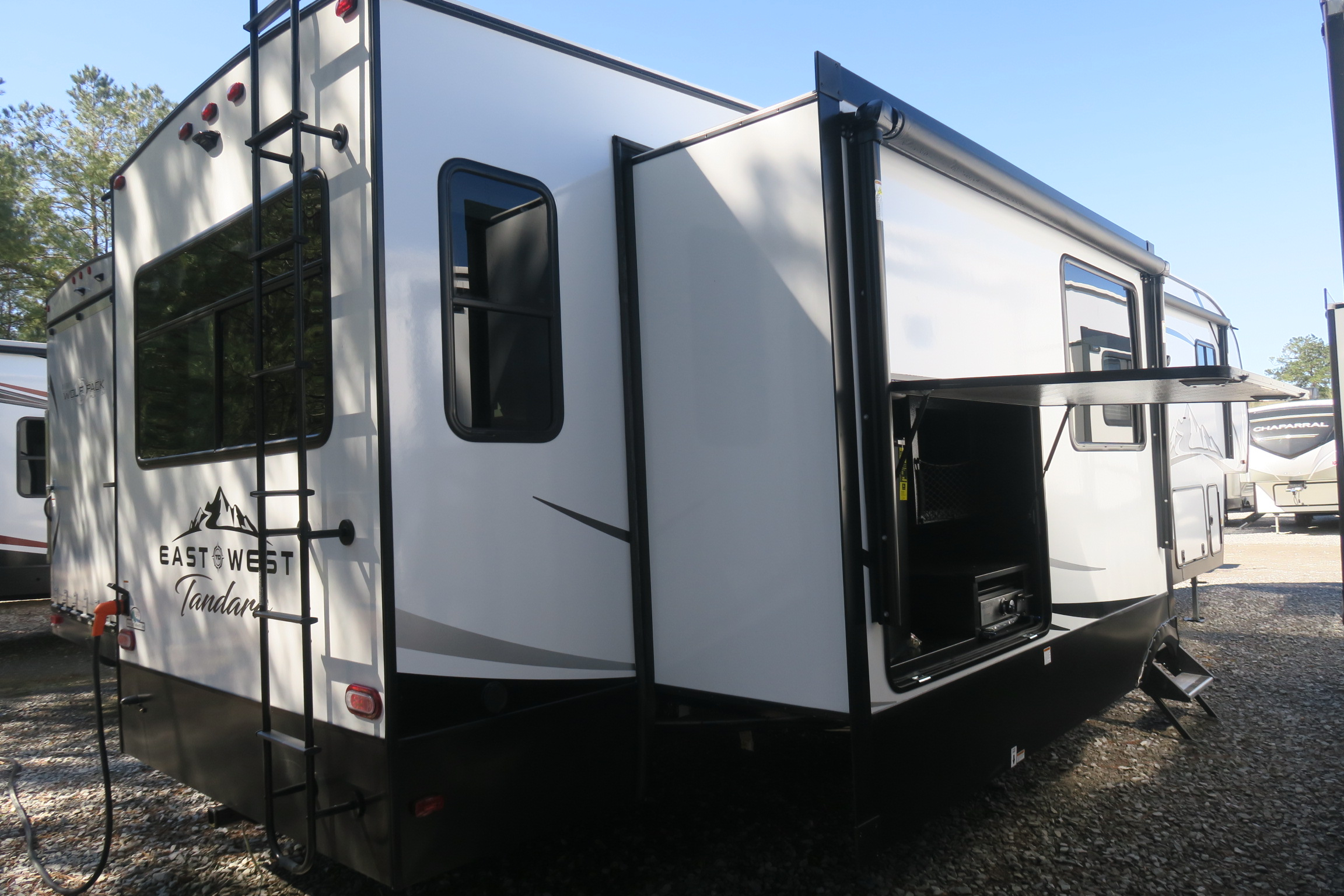 NEW 2021 TANDARA 386MBOK - Overview | Berryland Campers