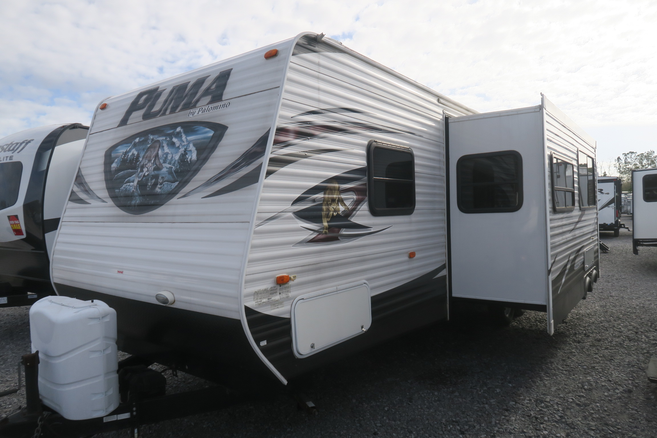 USED 2014 PUMA 30DBSS - Overview | Berryland Campers