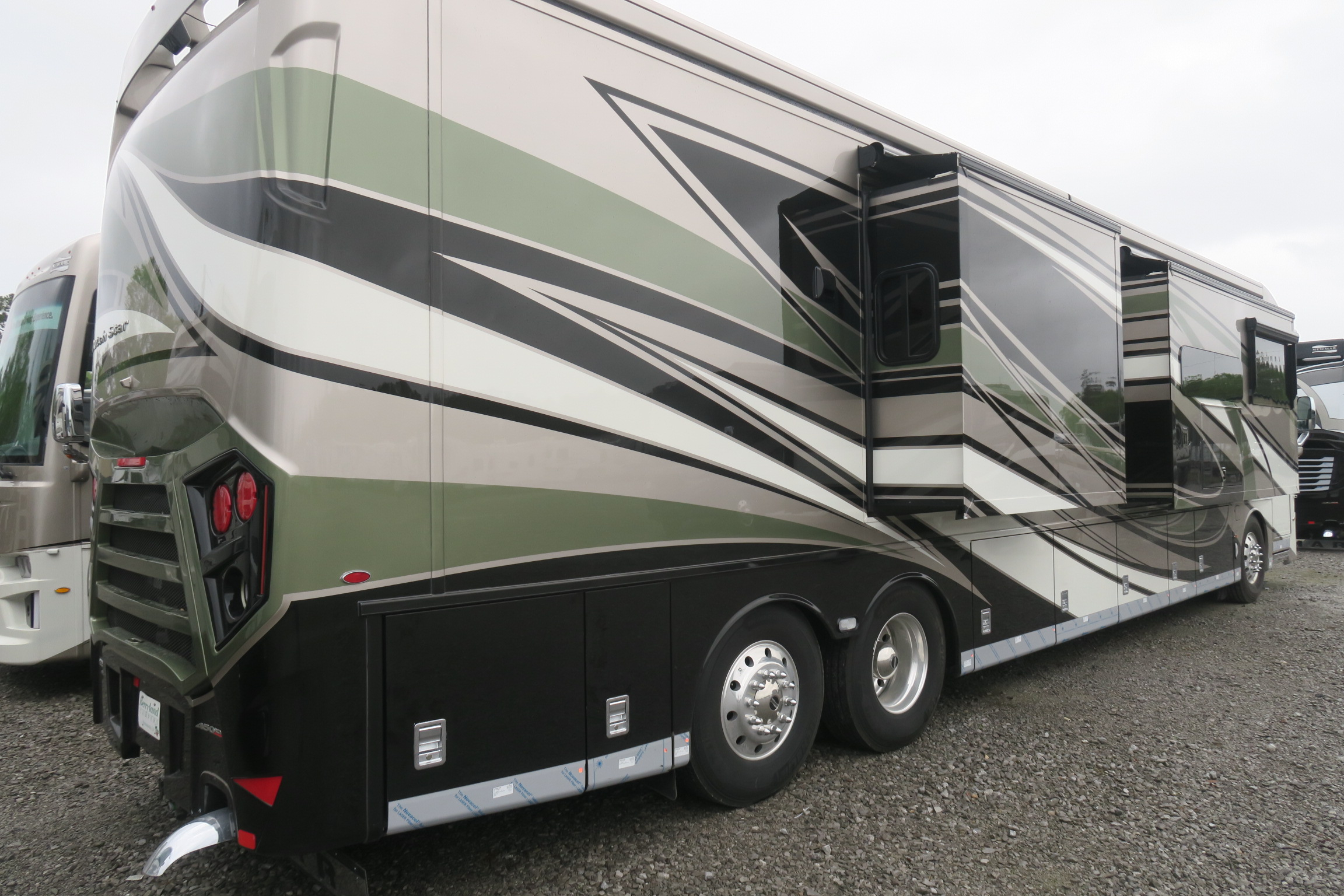 NEW 2021 DUTCH STAR 4369 - Overview | Berryland Campers