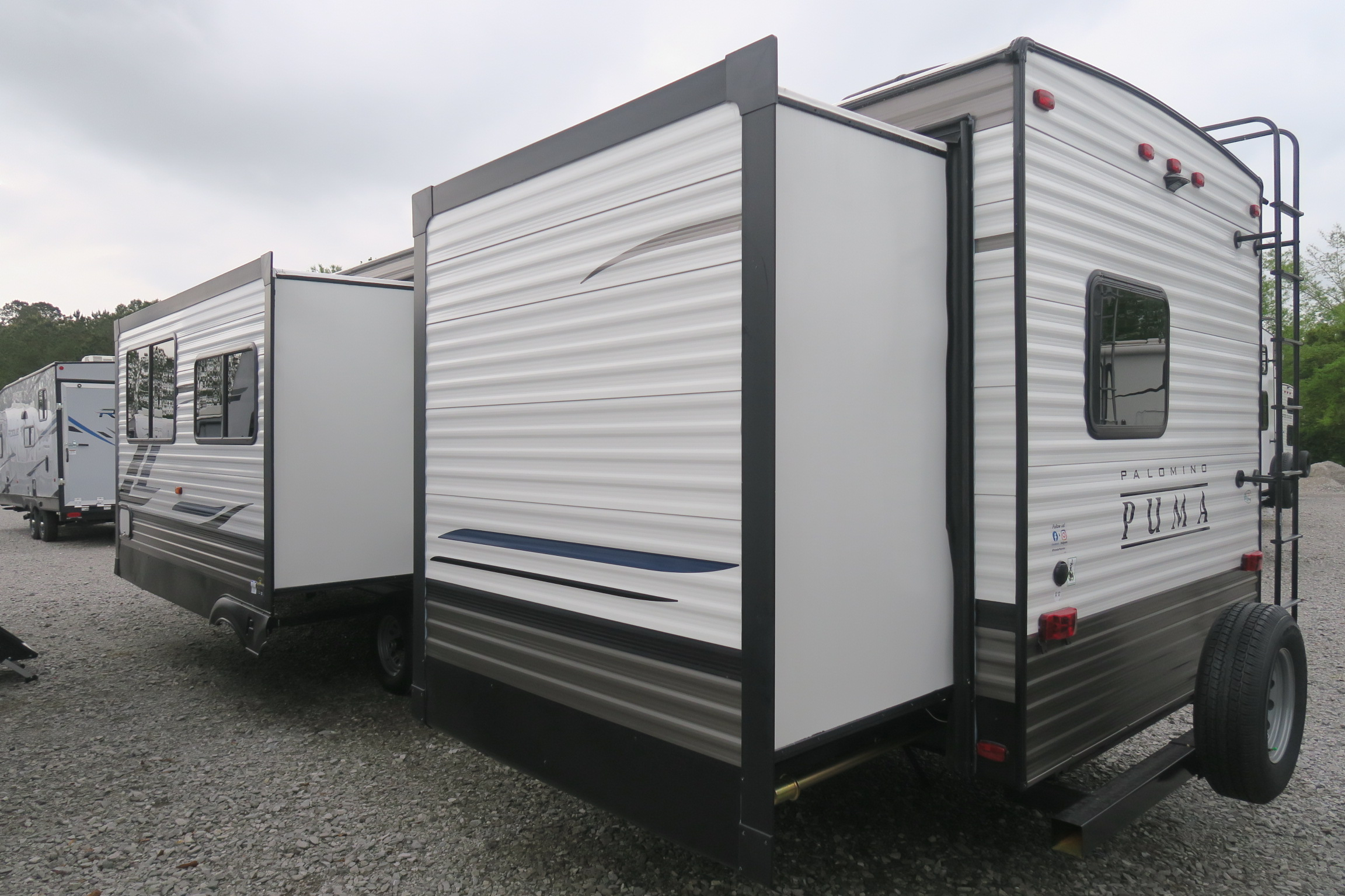 NEW 2021 PUMA 31QBBH - Overview | Berryland Campers