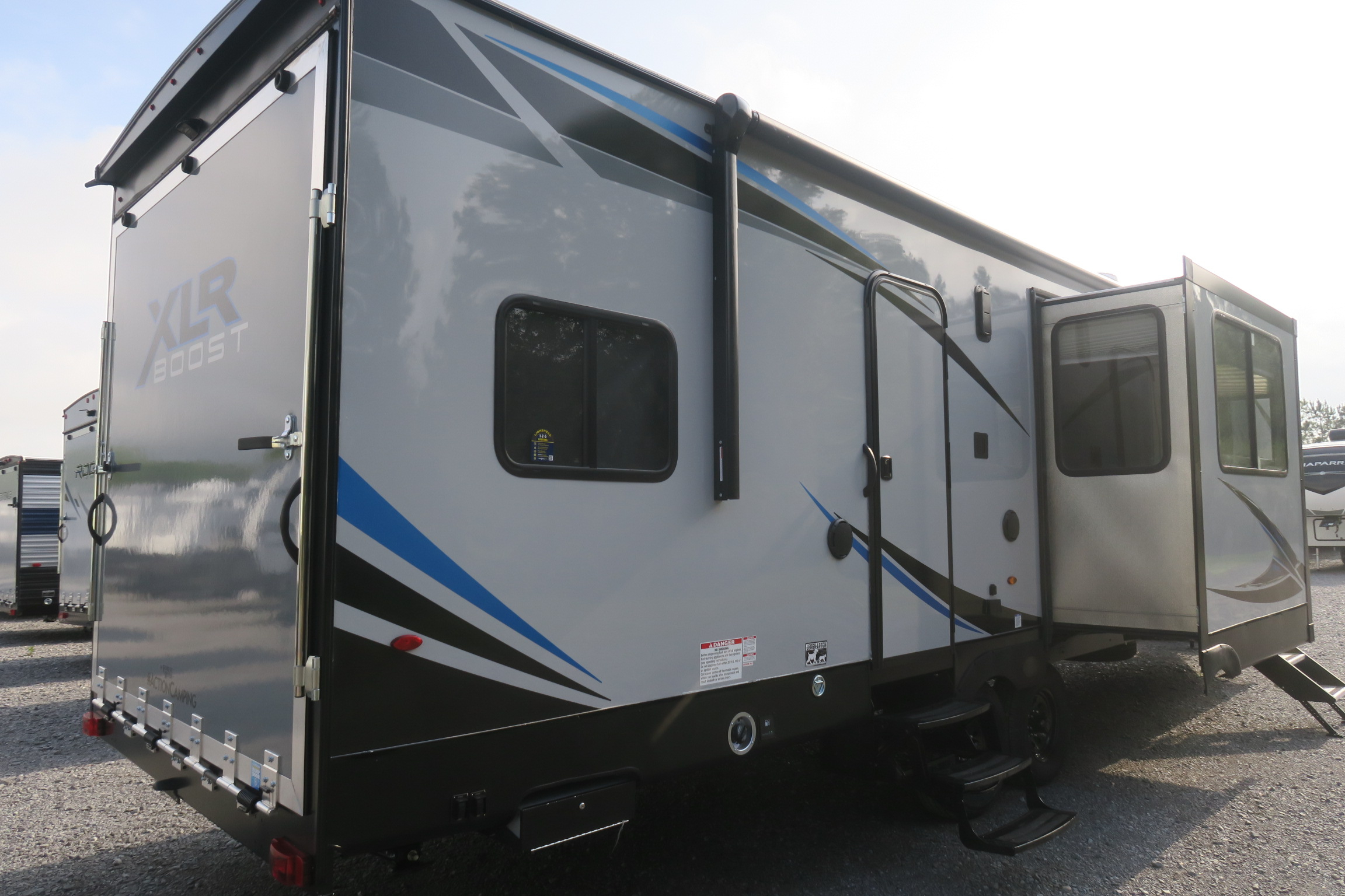 NEW 2021 XLR BOOST 29QBX - Overview | Berryland Campers