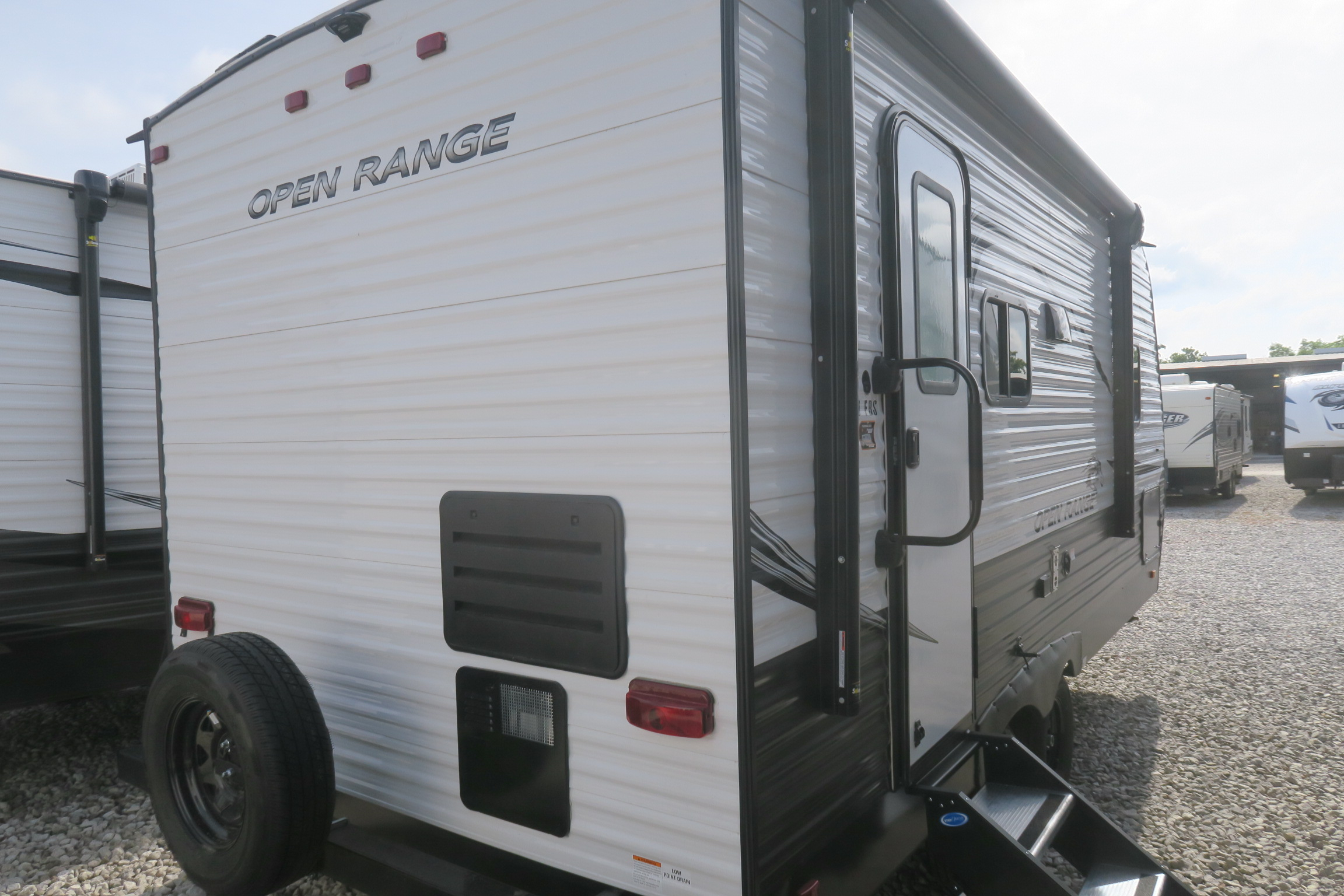 NEW 2021 OPEN RANGE 20FBS - Overview | Berryland Campers