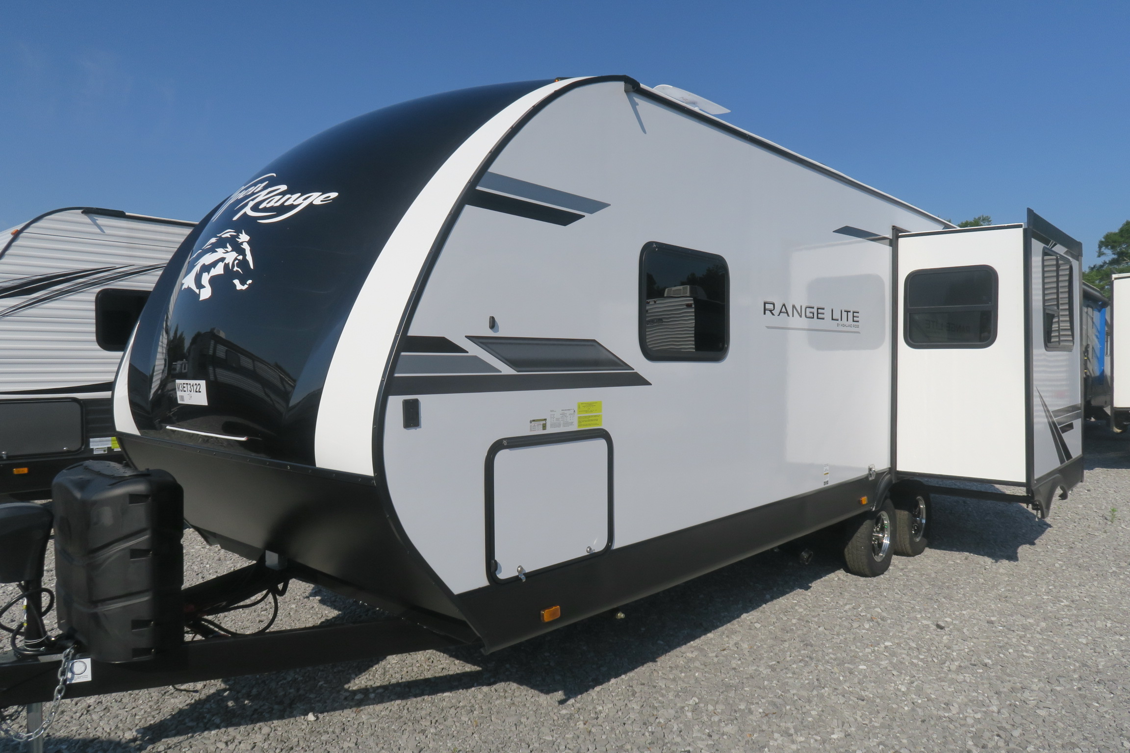 NEW 2021 OPEN RANGE LITE 242RL - Overview | Berryland Campers