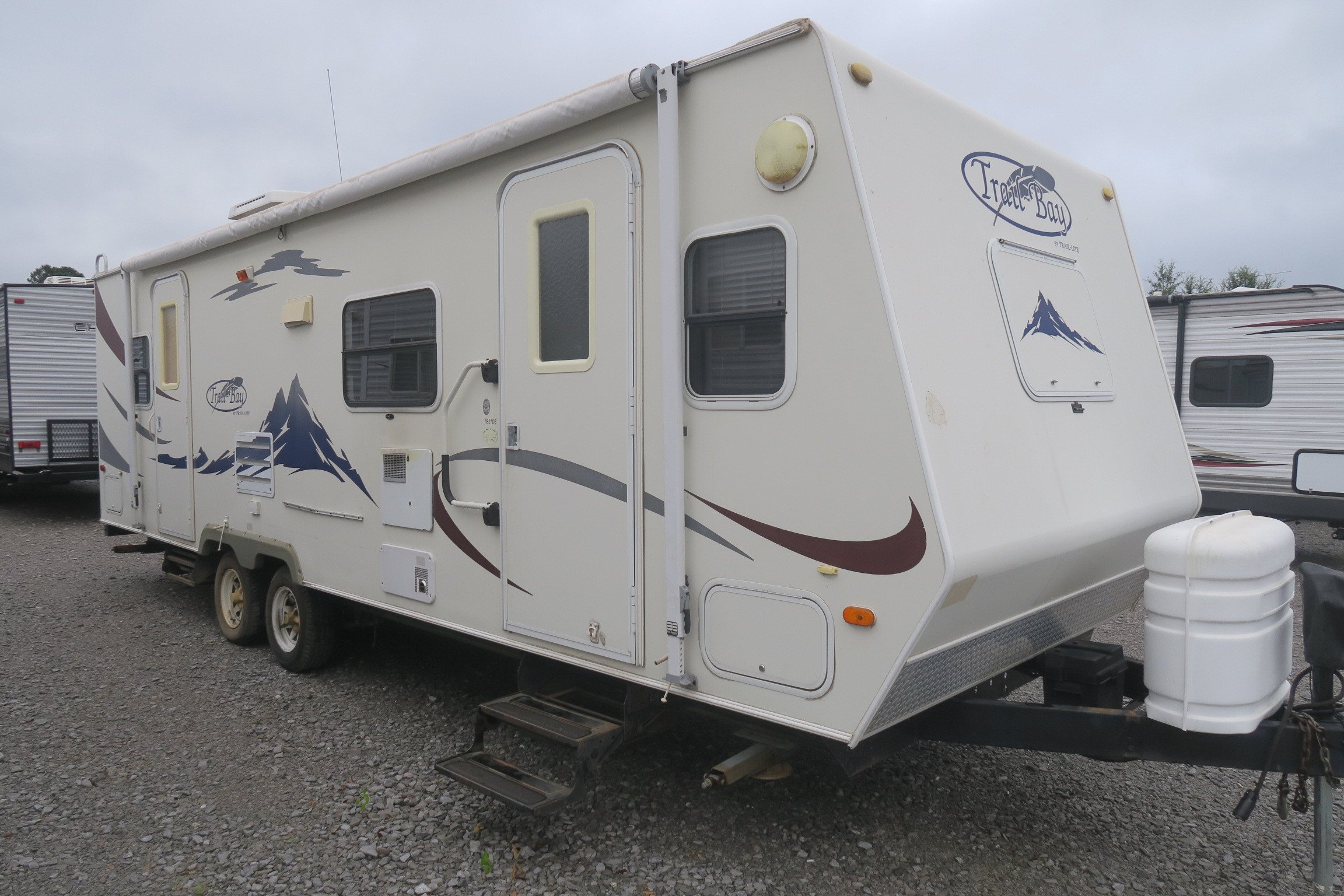 USED 2006 TRAIL BAY TB27DS - Overview | Berryland Campers