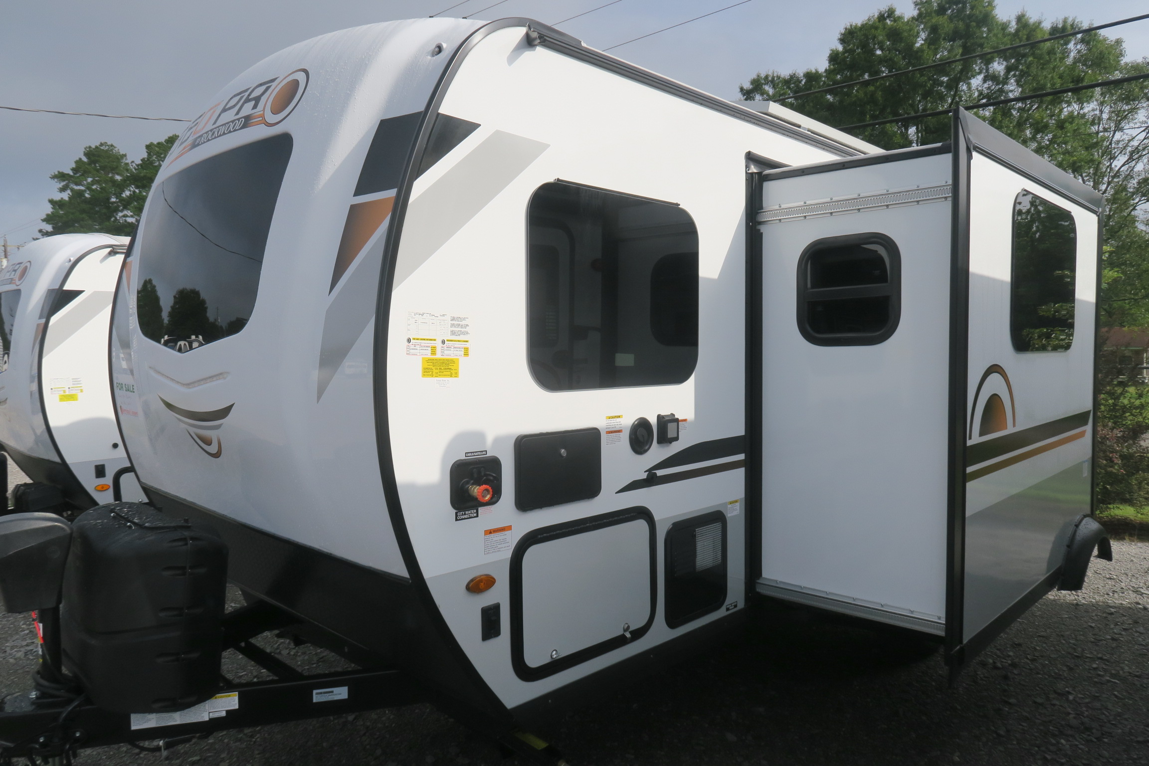 NEW 2021 ROCKWOOD GEO PRO 20BHS - Overview | Berryland Campers