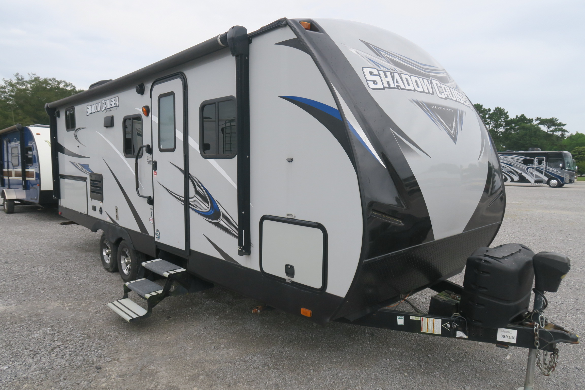 USED 2019 SHADOW CRUISER 240BHS - Overview | Berryland Campers