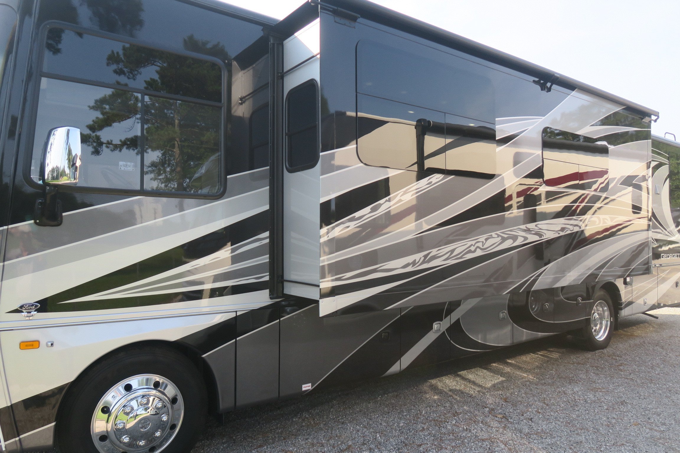 NEW 2021 GEORGETOWN 7 SERIES GT7 36D - Overview | Berryland Campers