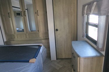 NEW 2022 PUMA DESTINATION 38RLB - Overview | Berryland Campers