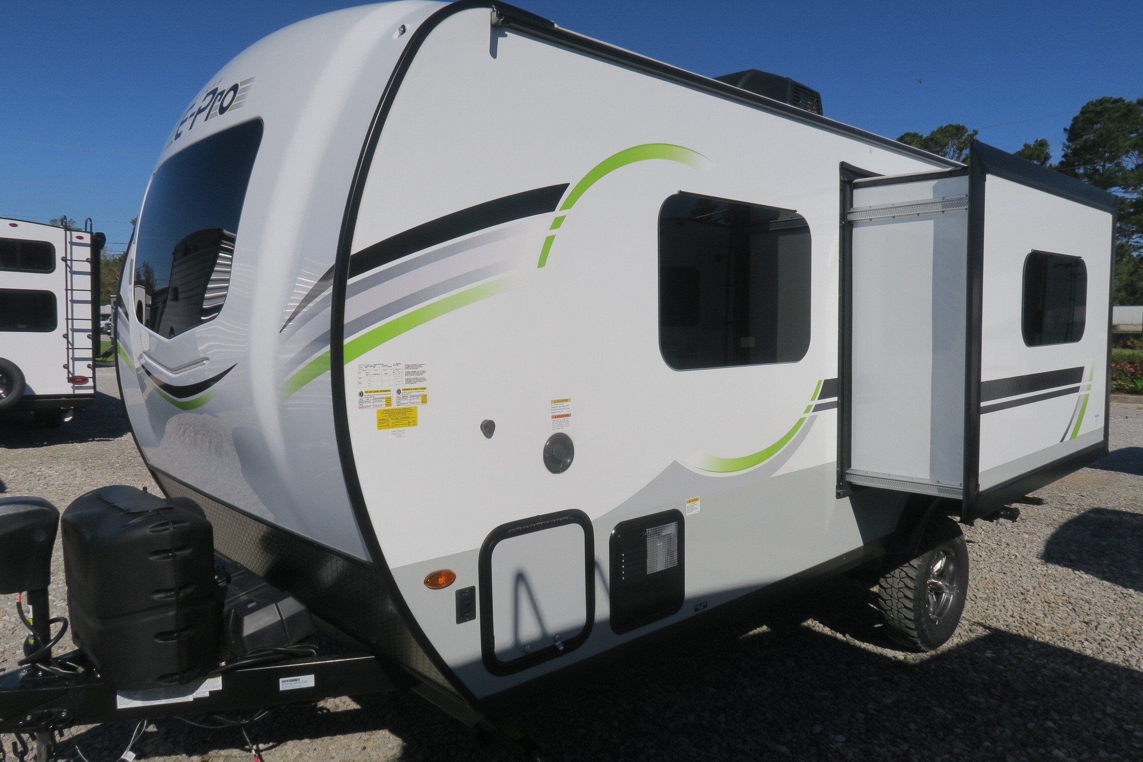 NEW 2022 FLAGSTAFF E-PRO 20FBS - Overview | Berryland Campers