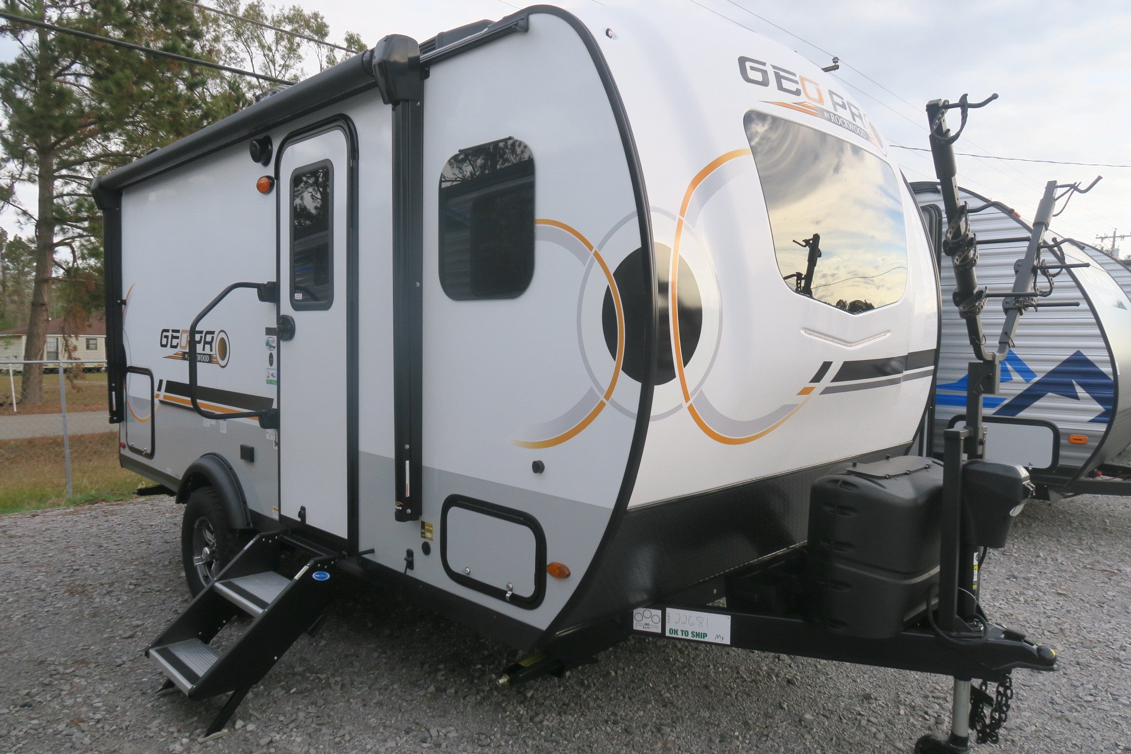 NEW 2022 ROCKWOOD GEO PRO 16BH - Overview | Berryland Campers
