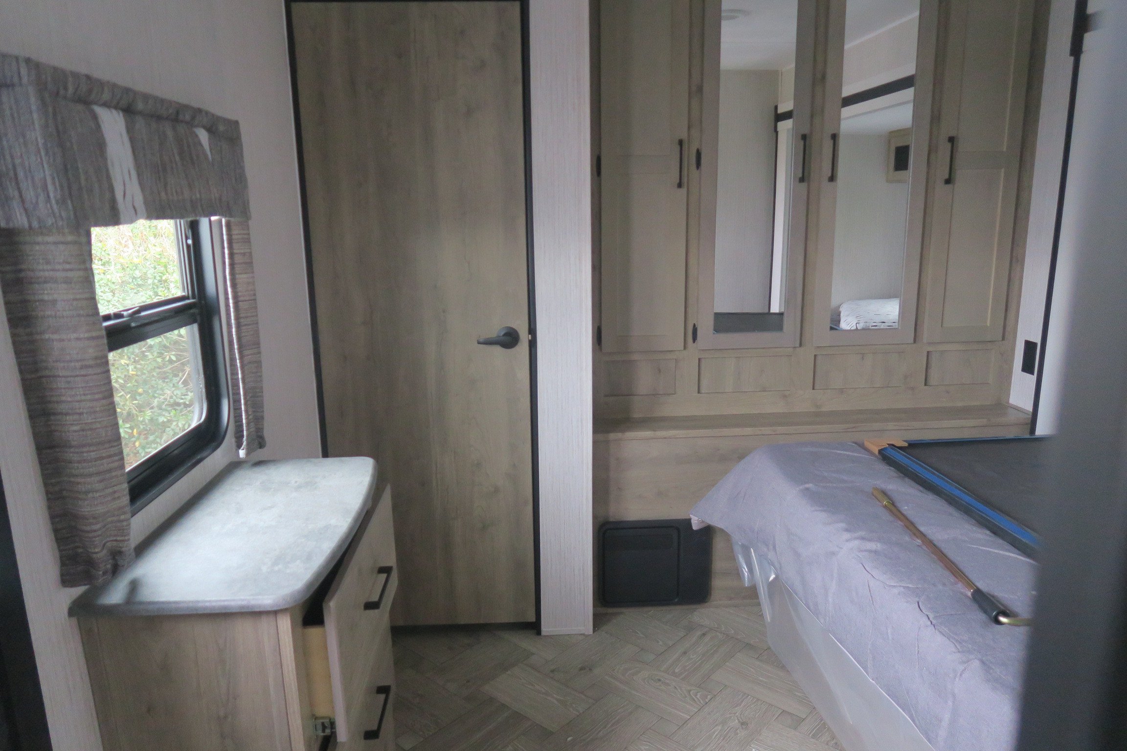 NEW 2022 PUMA DESTINATION 39FKL - Overview | Berryland Campers