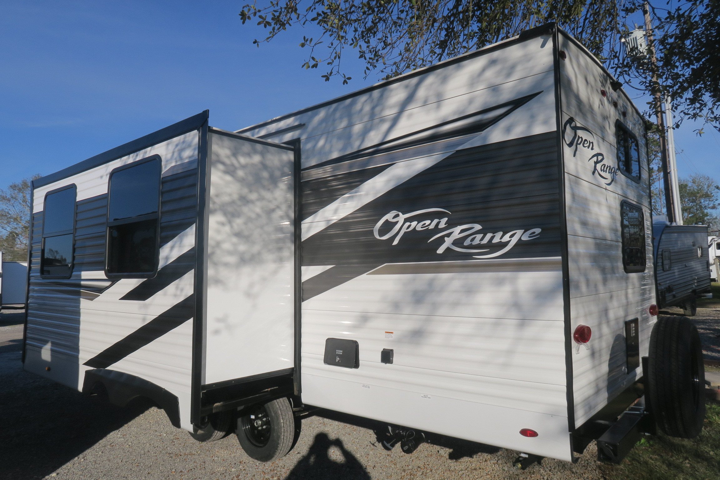 NEW 2022 OPEN RANGE CONVENTIONAL 26BHS - Overview | Berryland Campers
