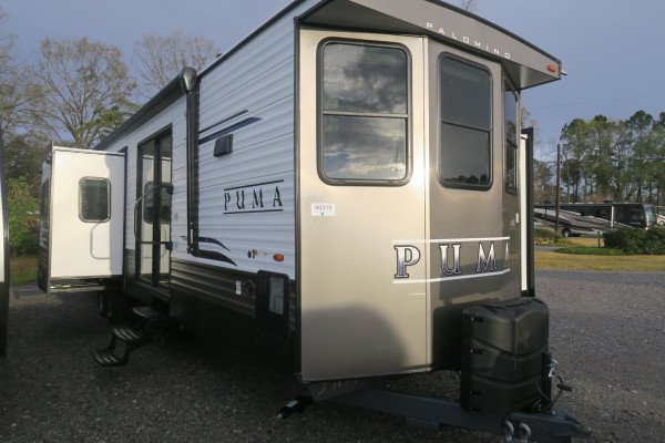 New Palomino Puma Travel Trailer Towables | Berryland Campers