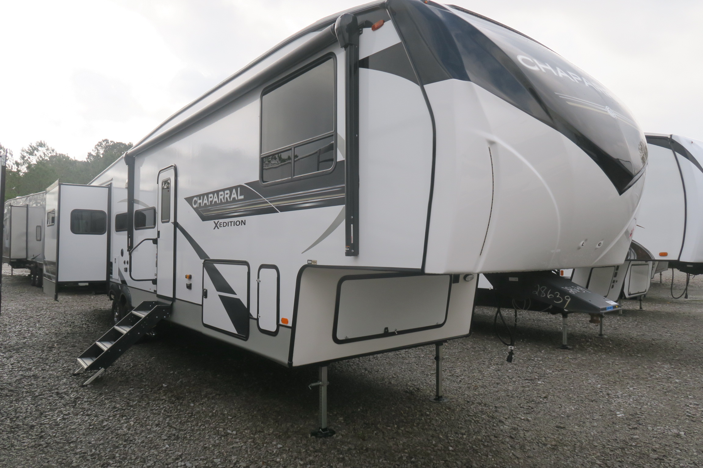 NEW 2022 CHAPARRAL 355FBX - Overview | Berryland Campers