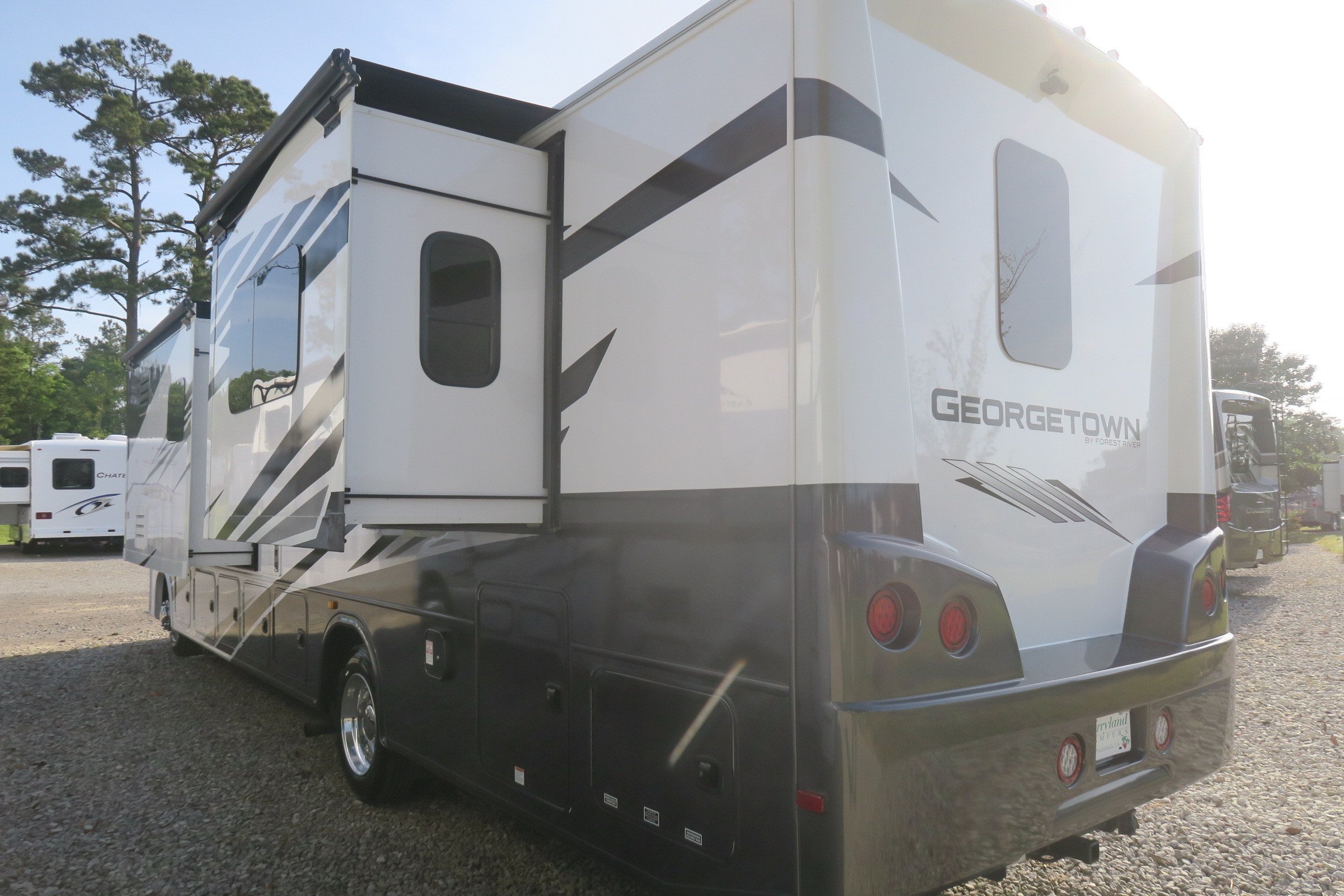 NEW 2022 GEORGETOWN 5 SERIES GT5 34H5 - Overview | Berryland Campers