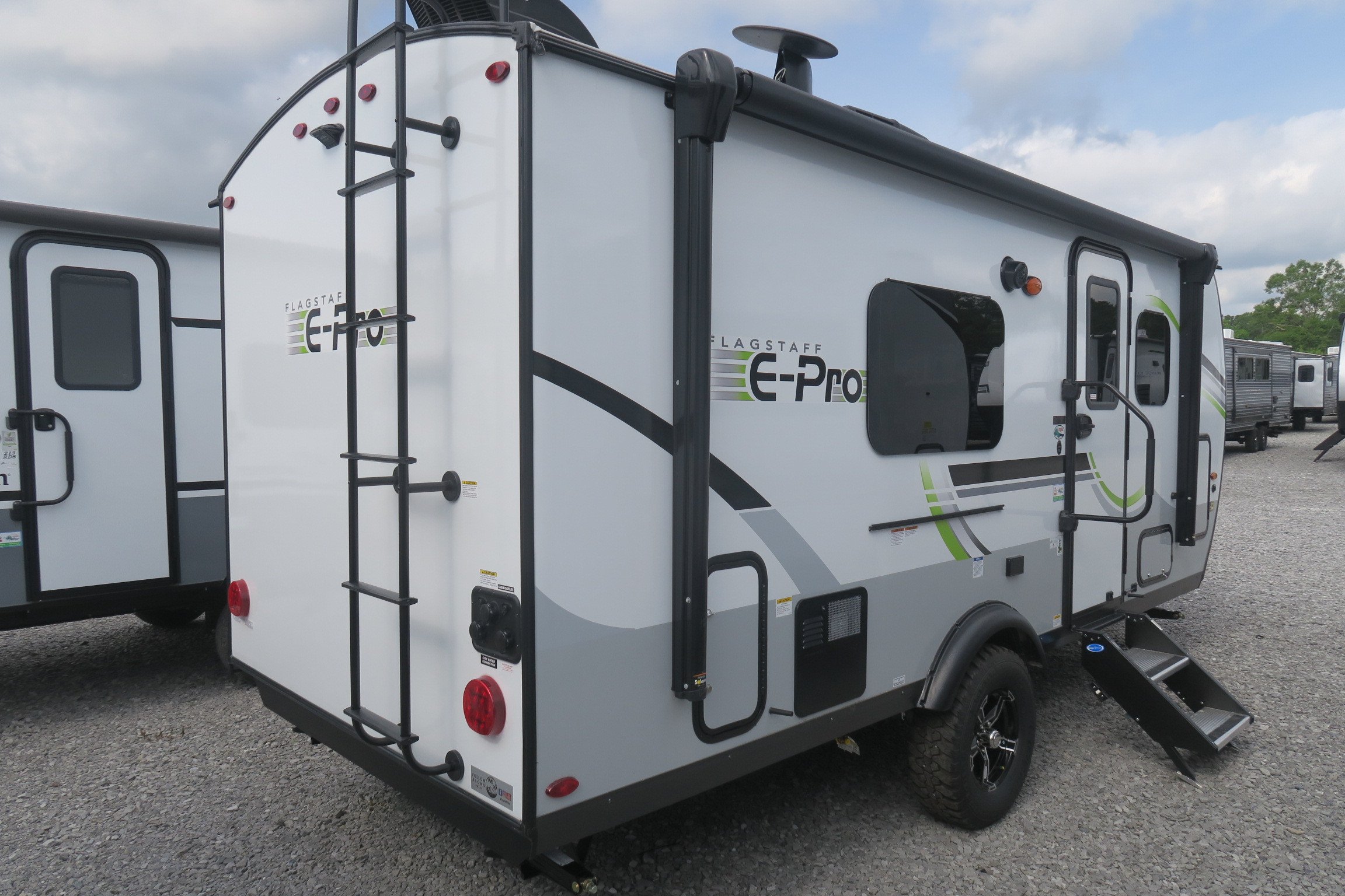 NEW 2022 E-PRO 19FD - Overview | Berryland Campers