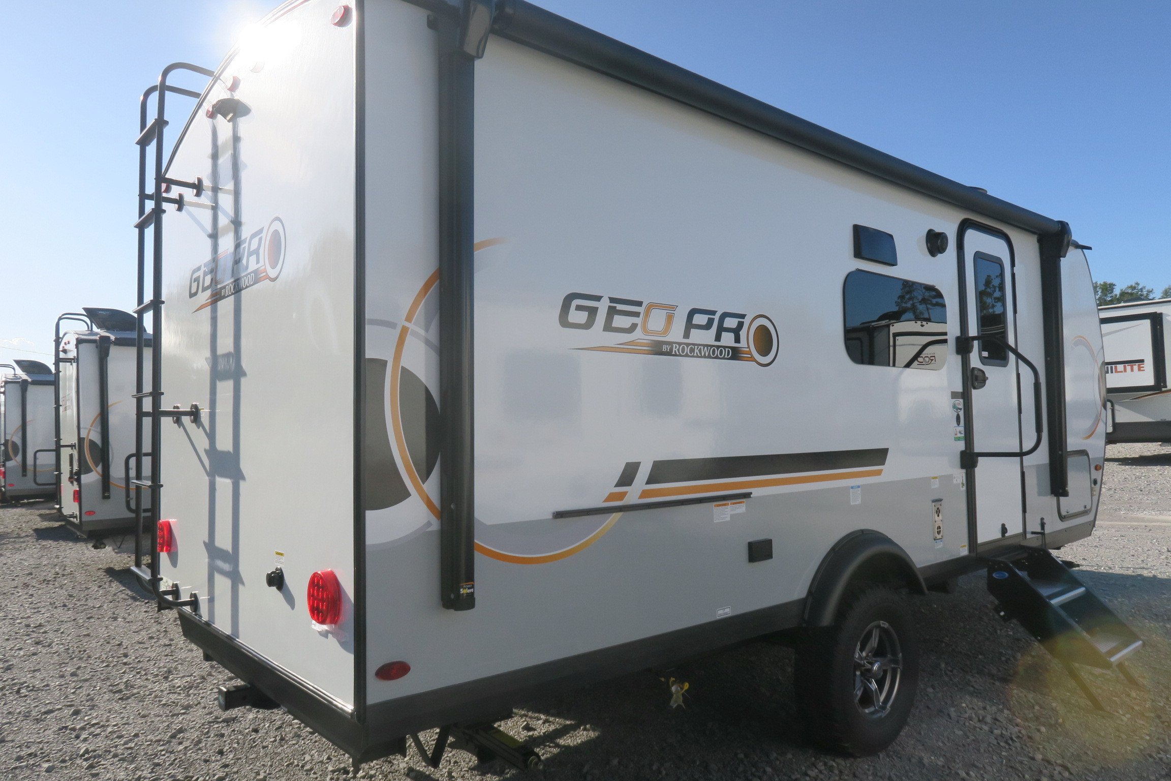 NEW 2023 GEO PRO 20BHS - Overview | Berryland Campers