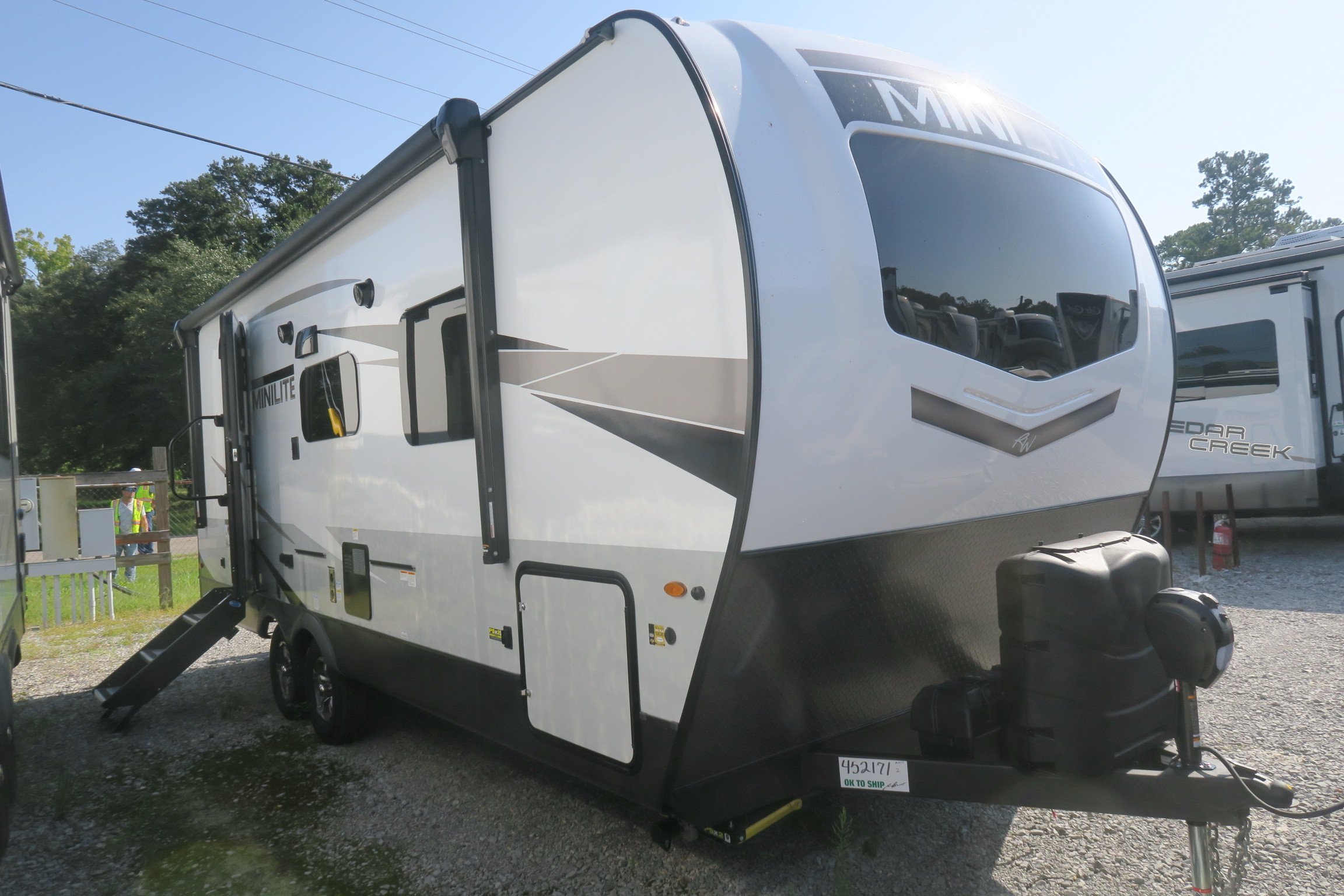 NEW 2023 ROCKWOOD MINI LITE 2511S - Overview | Berryland Campers