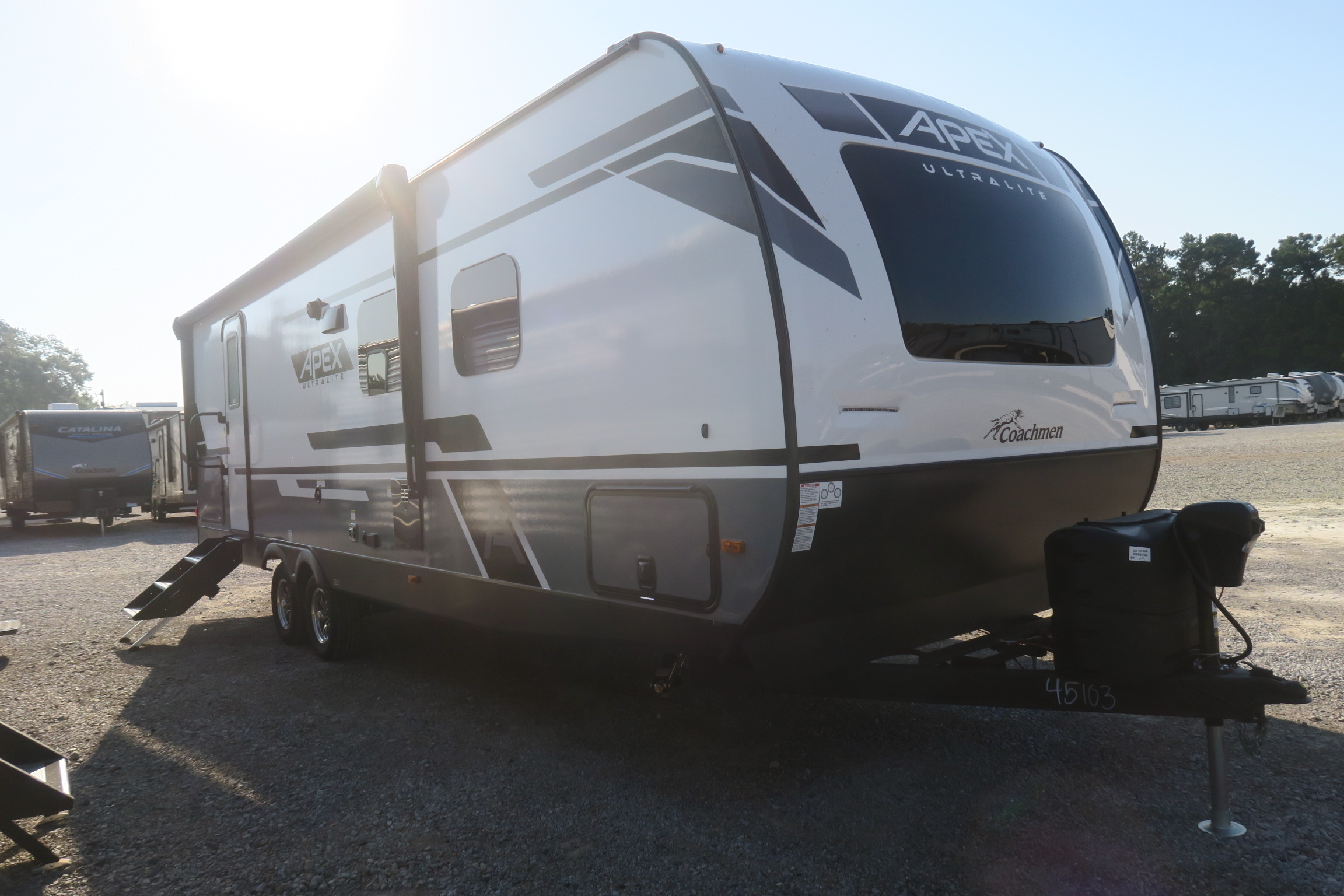 NEW 2023 APEX 265RBSS - Overview | Berryland Campers