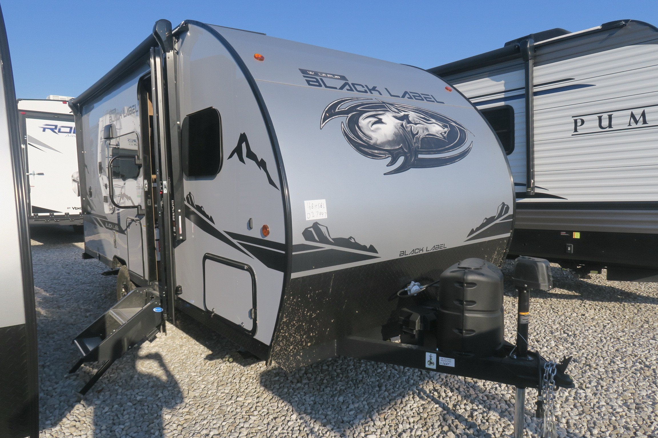 NEW 2023 CHEROKEE WOLF PUP 16BHSBL - Overview | Berryland Campers