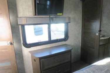 NEW 2018 OPEN RANGE 3X 387RBS - Overview | Berryland Campers