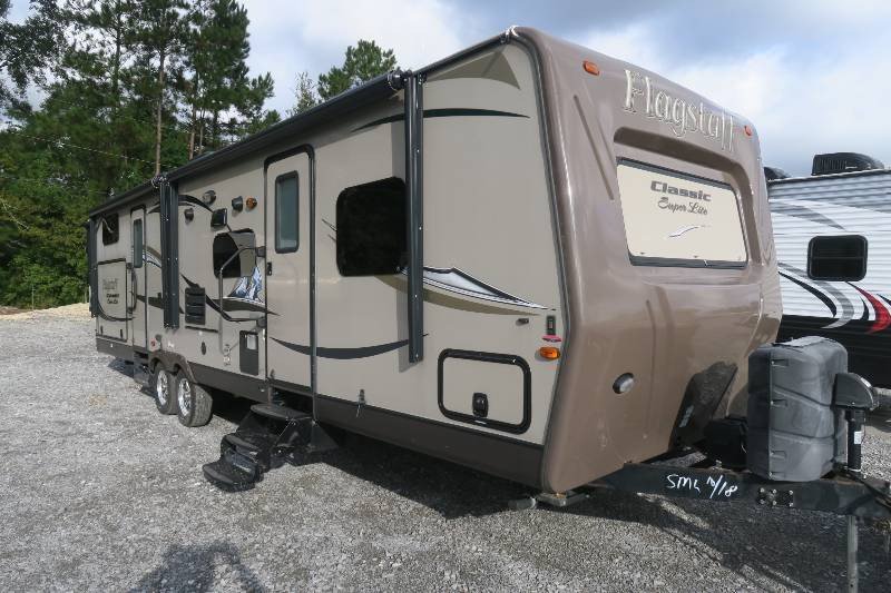 USED 2014 FLAGSTAFF CLASSIC SUPER LITE 831BHDS - Overview | Berryland ...