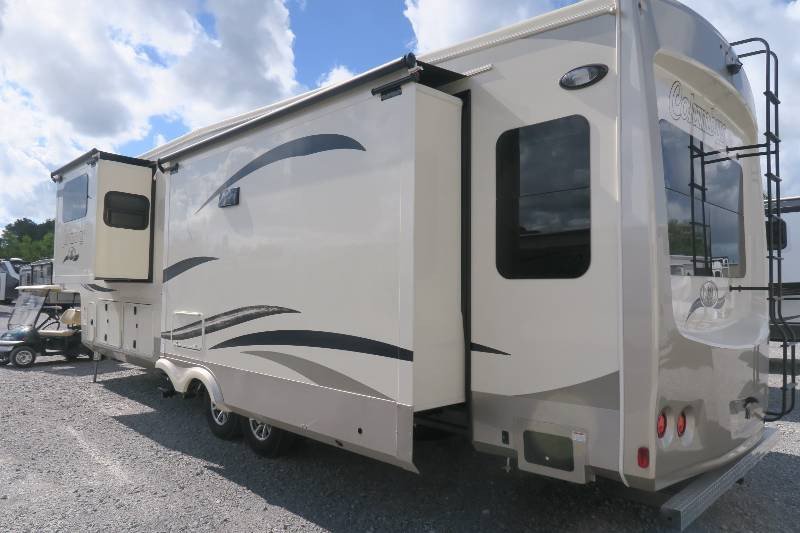 NEW 2019 COLUMBUS 1492 383FB - Overview | Berryland Campers
