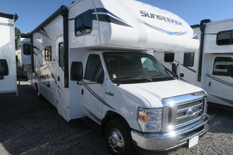 NEW 2019 SUNSEEKER 3010DS - Overview | Berryland Campers
