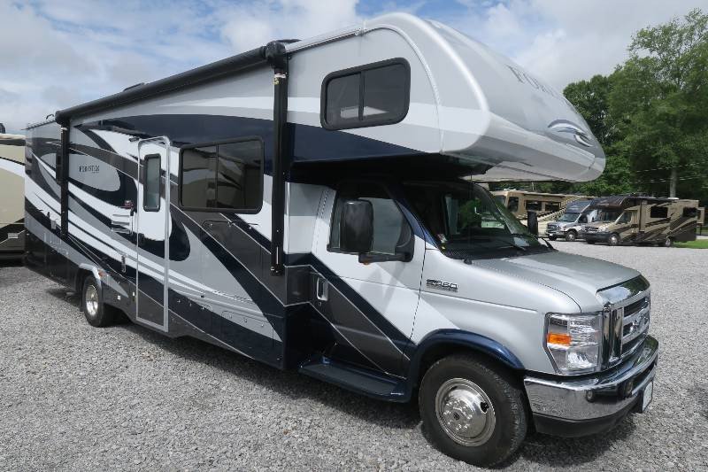 NEW 2018 FOREST RIVER FORESTER 3271SF - Overview | Berryland Campers