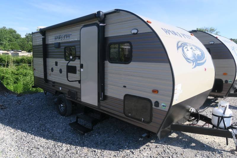 NEW 2018 FOREST RIVER CHEROKEE 18TO - Overview | Berryland Campers