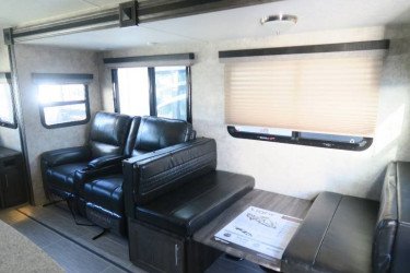 NEW 2018 OPEN RANGE OPEN RANGE 275RLS - Overview | Berryland Campers