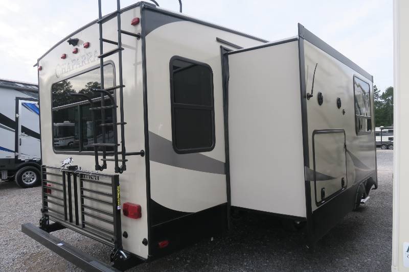 NEW 2018 COACHMEN CHAPARRAL 29RLS - Overview | Berryland Campers