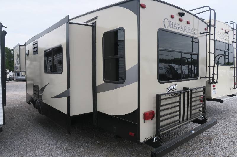 NEW 2018 COACHMEN CHAPARRAL 29RLS - Overview | Berryland Campers
