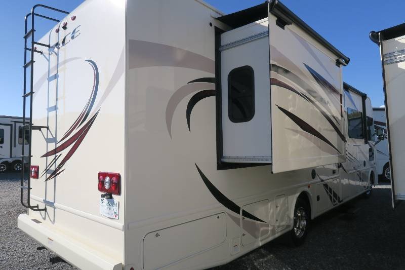 NEW 2018 THOR ACE 32.1 - Overview | Berryland Campers