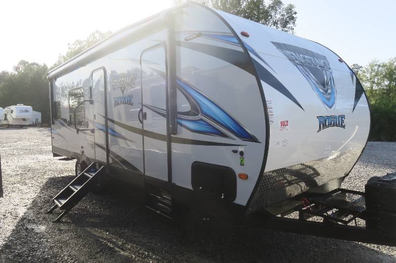 NEW 2018 FOREST RIVER VENGEANCE 25V - Overview | Berryland Campers