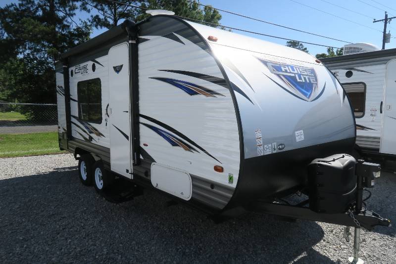 NEW 2018 FOREST RIVER SALEM CRUISE LITE 171RBXL - Overview | Berryland ...