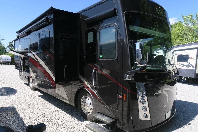NEW 2018 THOR ARIA 3601 - Overview | Berryland Campers