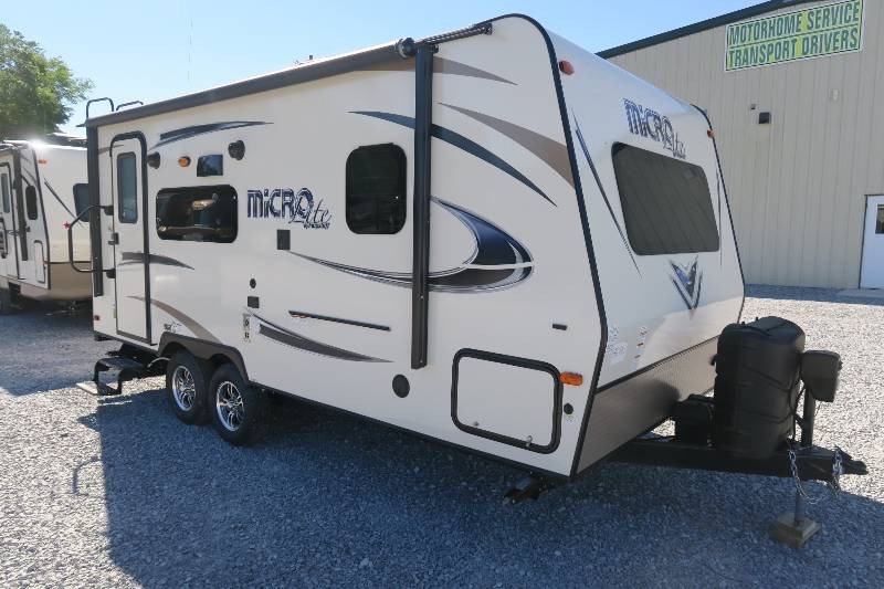 NEW 2018 FOREST RIVER MICRO-LITE BY FLAGSTAFF 21FBRS - Overview ...