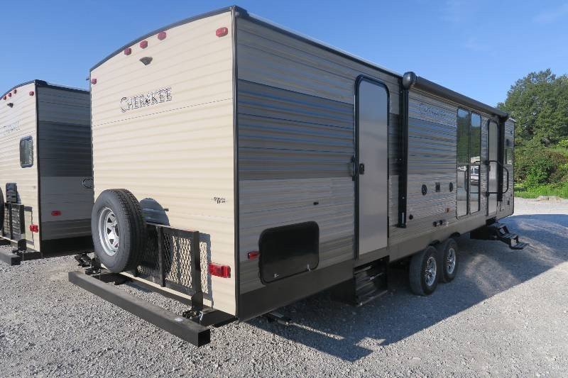 NEW 2017 FOREST RIVER CHEROKEE 274VFK - Overview | Berryland Campers