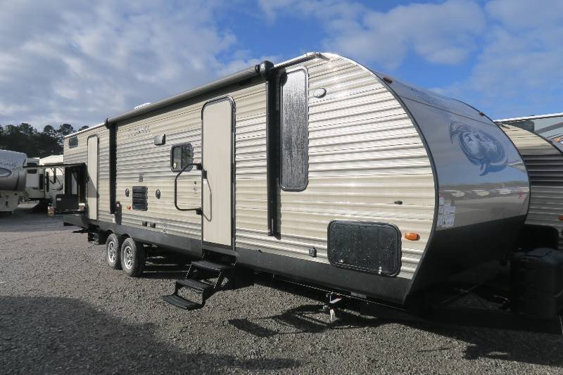 NEW 2017 FOREST RIVER CHEROKEE 294BH - Overview | Berryland Campers