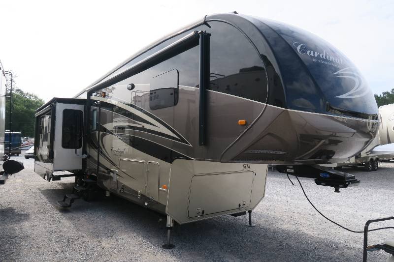 NEW 2017 FOREST RIVER CARDINAL 3850RL - Overview | Berryland Campers