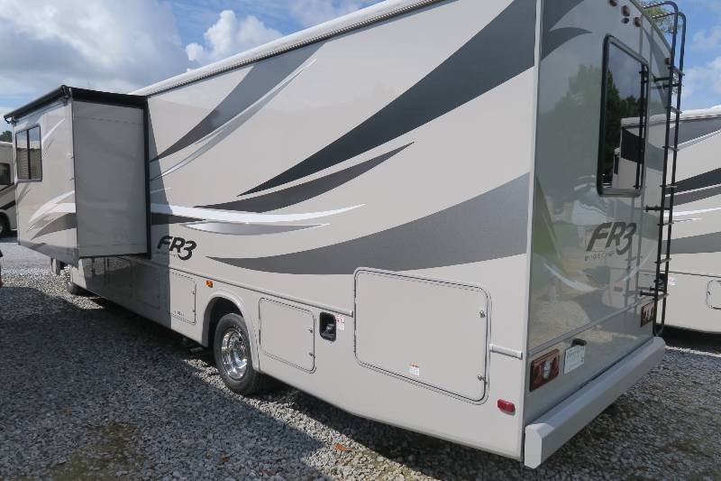 NEW 2017 FOREST RIVER FR3 32DS - Overview | Berryland Campers