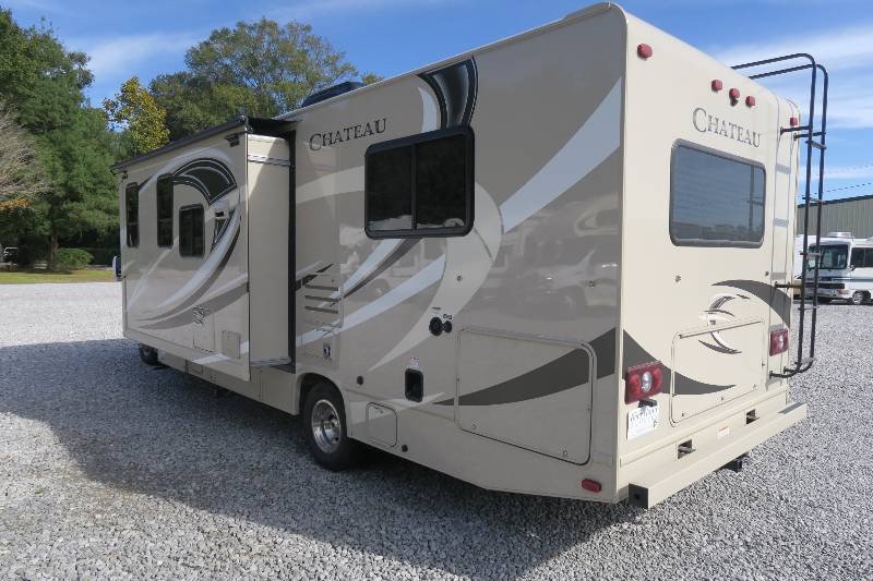 NEW 2017 THOR CHATEAU 28Z - Overview | Berryland Campers