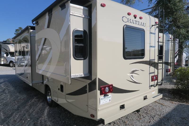 NEW 2017 THOR CHATEAU 29G - Overview | Berryland Campers
