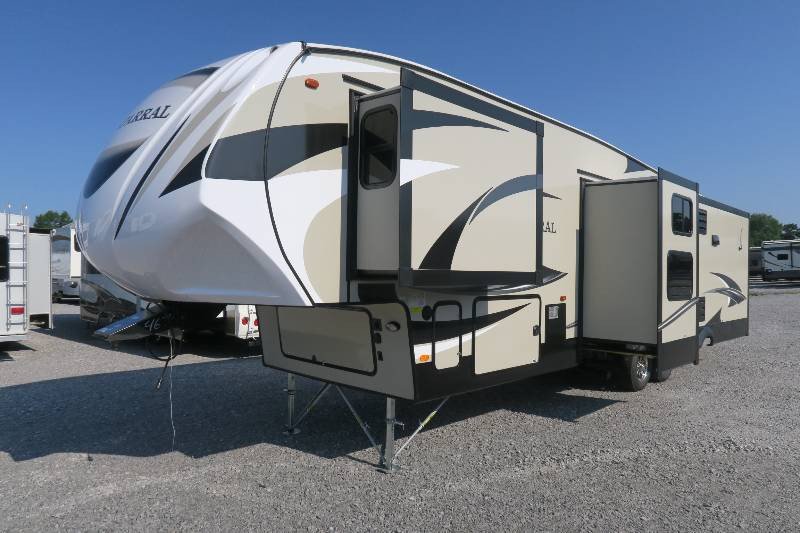 NEW 2017 COACHMEN CHAPARRAL 360IBL - Overview | Berryland Campers