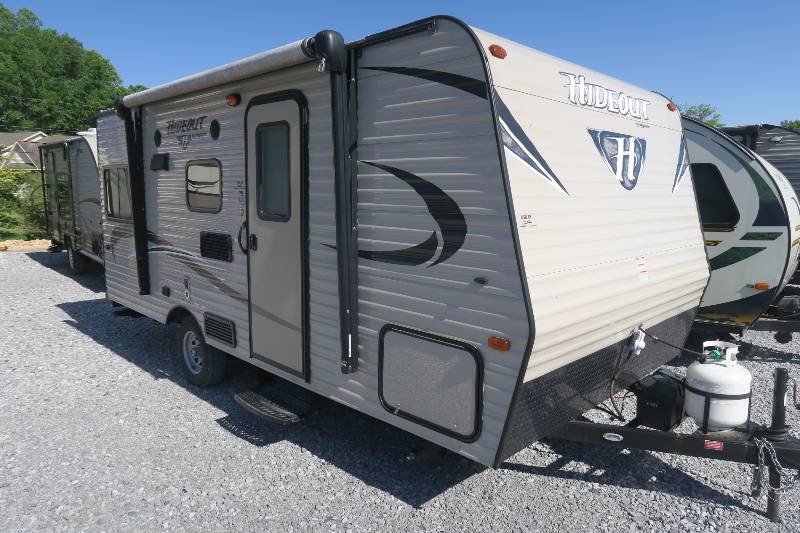 USED 2017 HORNET HIDEOUT 177LHS - Overview | Berryland Campers